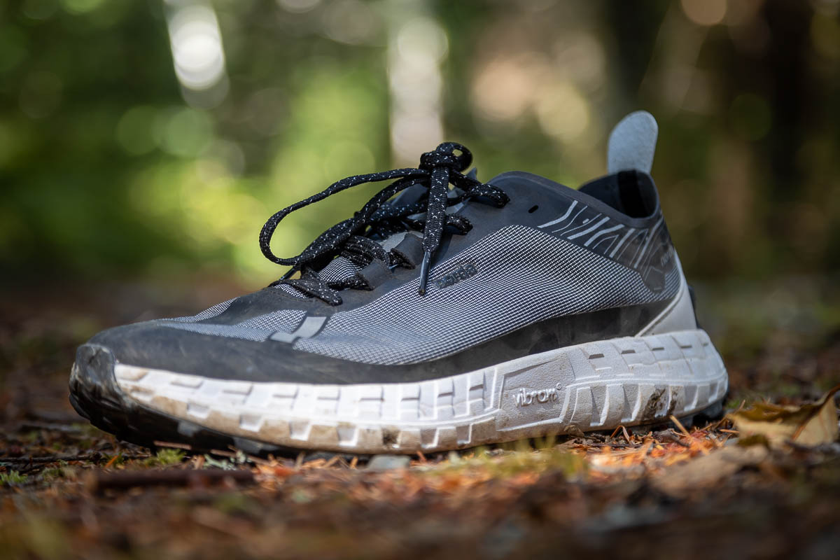 Strong and Light: norda 001 Dyneema Trail Runner Review - Pack & Trail